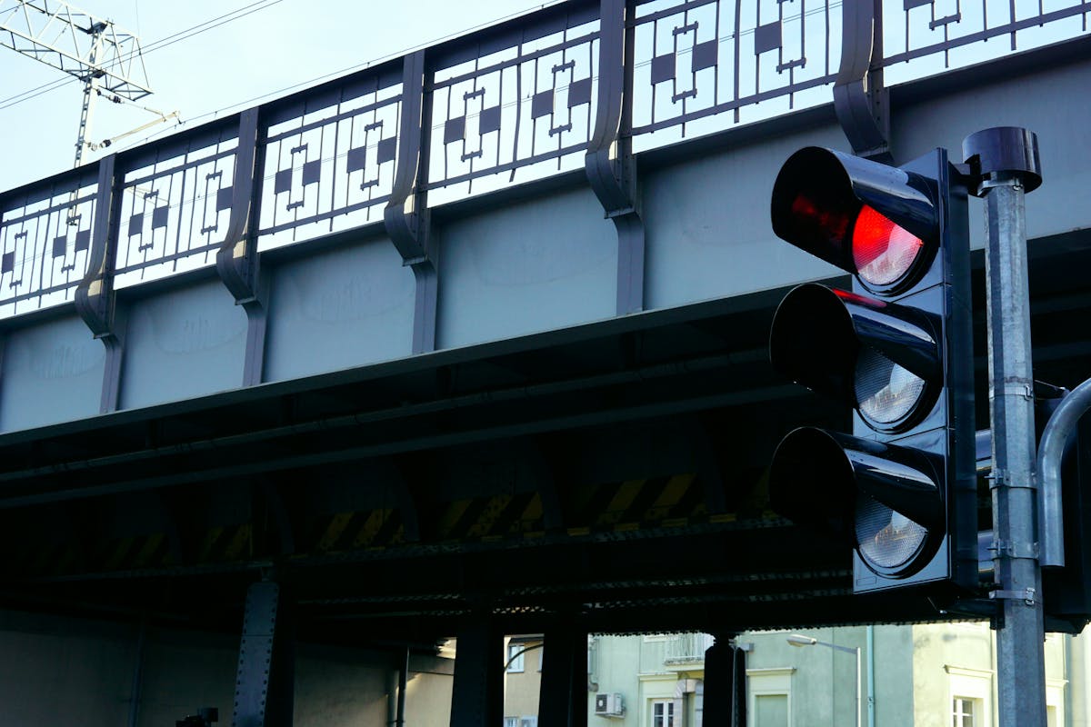 The History of the First Traffic Lights and Their Role in Accident ...